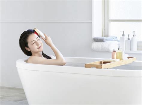 11月26日は“いいお風呂の日”！コロナ禍で変化したお風呂事情とは？ 例年に比べお風呂時間は平均で月に72分延び、2 154円を投下！湯船に
