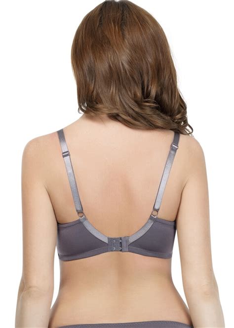 Is Your Bra Too Big Bra Doctors Blog By Now Thats Lingerie