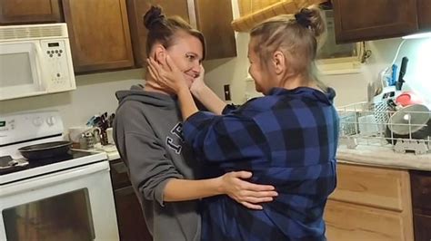 woman who was blind for 15 years regains sight after discovering