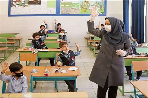 با اجرای قانون رتبه‌بندی؛ حداقل حقوق معلمان چقدر می‌شود؟