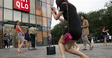 6 arrested in china after dressing room sex video goes viral los