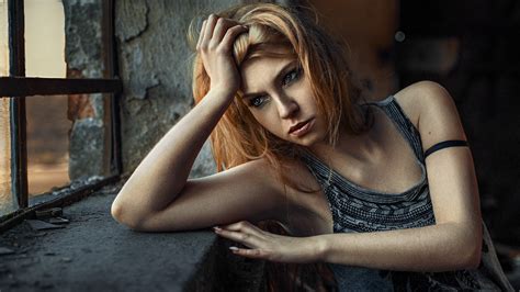 Portrait Wall Carla Sonre Blue Eyes Women Bricks Blonde Damian