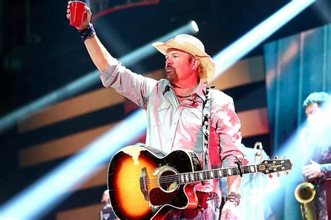 Toby Keith Shares The System That Landed Him So Many Radio Hits
