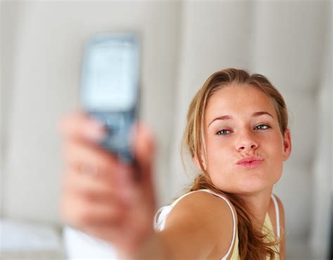 ¿sabes Qué Es El Sexting Cadena Dial