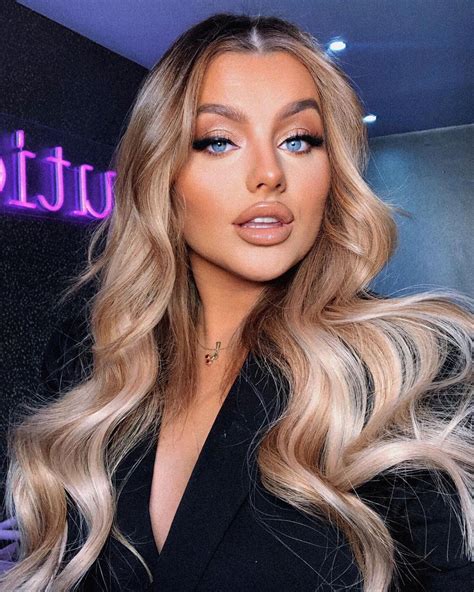 𝐑𝐀𝐂𝐇𝐄𝐋 𝐋𝐄𝐀𝐑𝐘 On Instagram “going Going Blonde 👅 My Beauty
