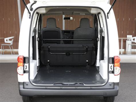 日産 Nv200バネットバン 1 6 プレミアムgxの基本スペック｜中古車なら【カーセンサーnet】
