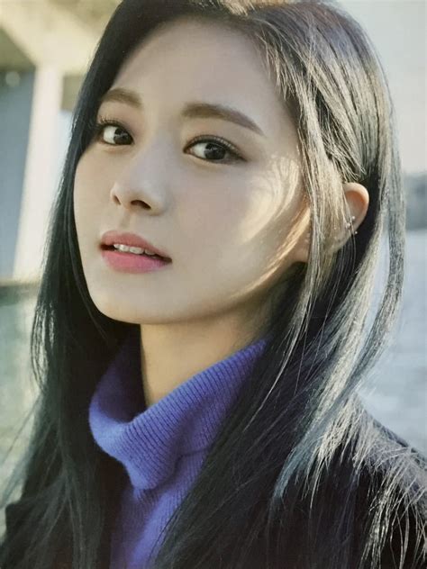Yahoo オークション Twice ツウィ 1st Photobook Yes I Am Tzuyu B