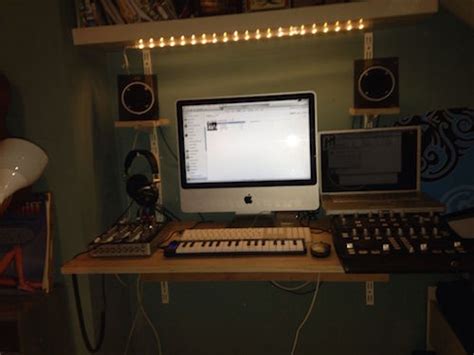 5 Awesome Recording Studio Desk Plans on a Budget