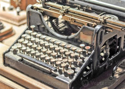 Image result for Typewriter Machine