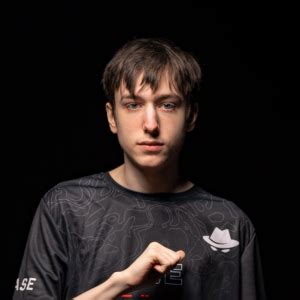 Image result for Peter Bot Mouse Hand