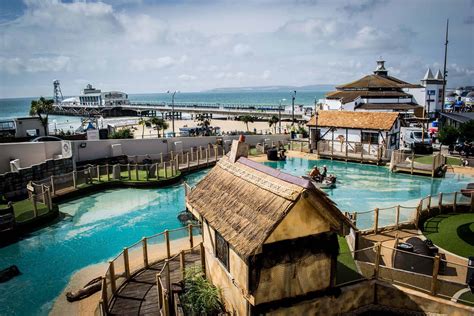 Mini Golf Course Design & Build Specialists | Greenspan