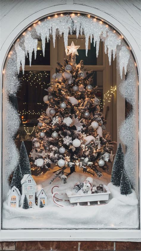 15 Christmas Window Display Ideas to Spread Cheer and Charm