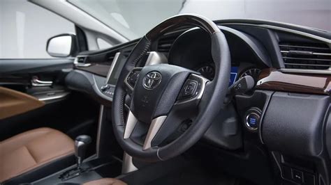 Toyota Innova Crysta Photo, Interior Image - CarWale