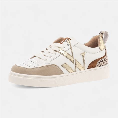 Image result for Baskets Femmes Besson Chaussures Crolles