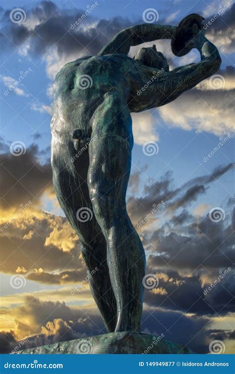 Image result for Discus Throw Sculpture