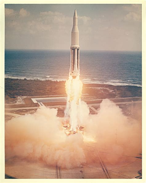 Image result for Programme Apollo