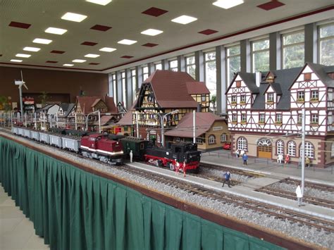 Image result for Modellbahn Module Spur 2 Und 2M