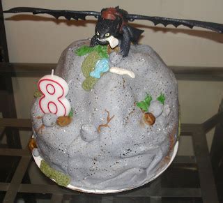 Serendipity Cake Design: Toothless the Dragon