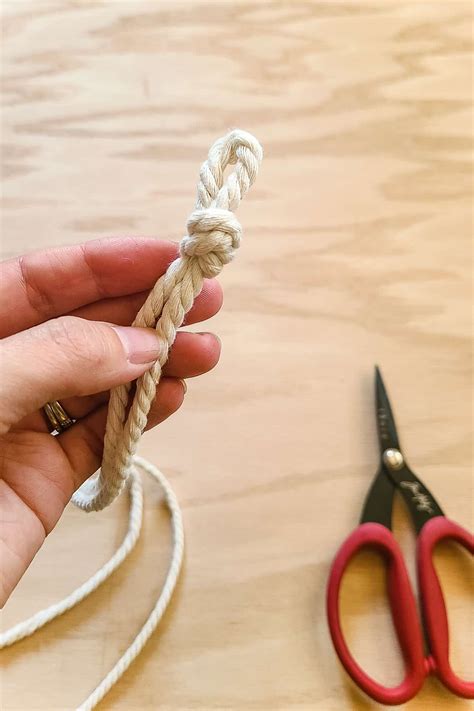 Image result for Macrame Feathers Tutorial