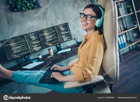 Image result for Beautiful Computer Geeks