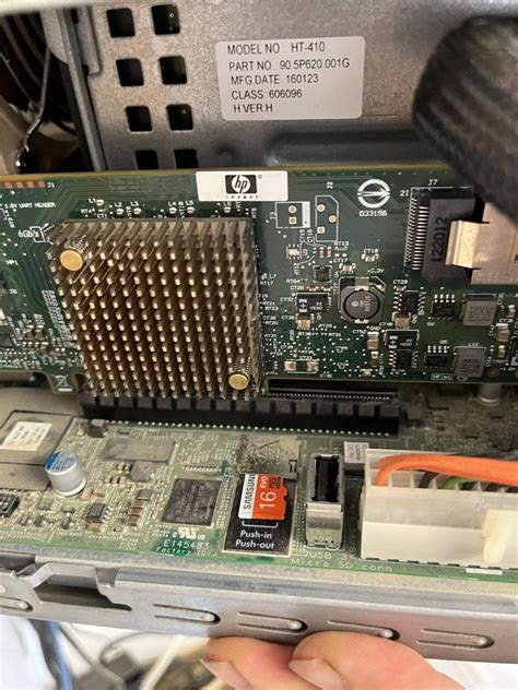 Image result for HP Microserver Gen8 Red LED