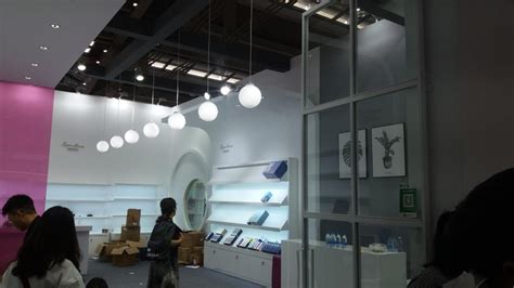 Retail Store Interior Lighting Design | RECHI
