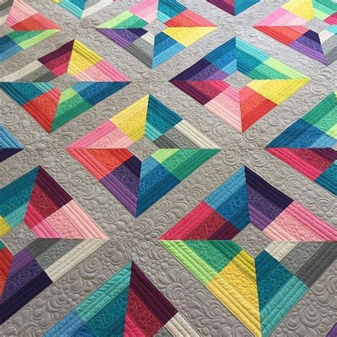 Image result for Quilt Patterns Using 3 Colors