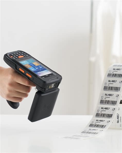 RFID STICKERS – LABEL7