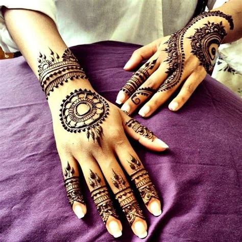 Image result for Broad Mehandi Designs