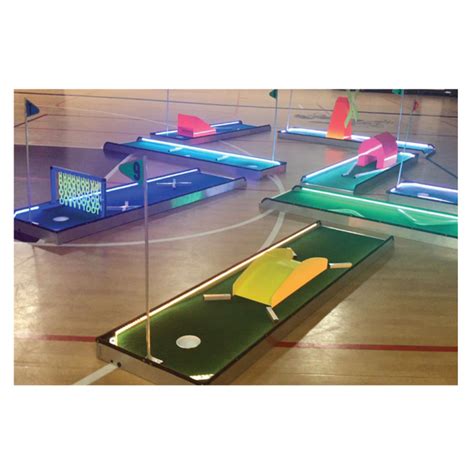 LED mini golf course - FWR Rental Haus