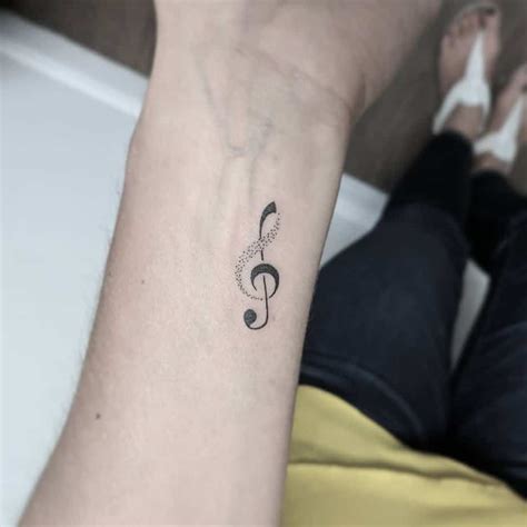19 Treble Clef Tattoo Designs That Hit All The Right Notes