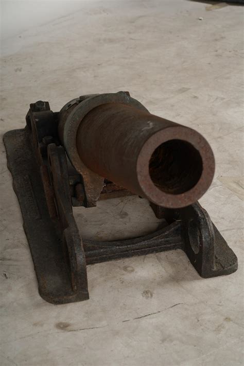 Image result for Lyle Line Throwing Gun