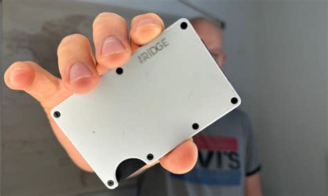 Image result for Using a Ridge Wallet