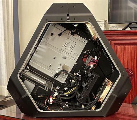 Image result for Alien Were Aria 51 R2 Blue Ray Player