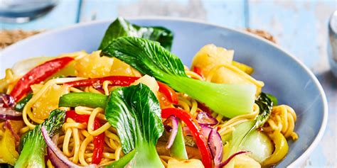 Recipe: Sweet & Sour Pak Choi Noodles - Dunsters Farm