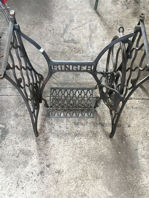 Image result for Singer 7463 Sewing Machine Feet