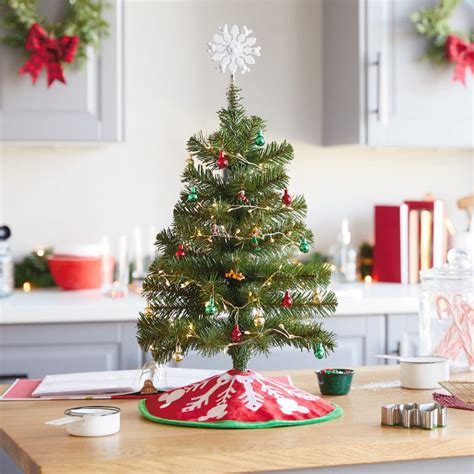 Miniature Disney Mickey Mouse Tree Topper and Christmas Tree Skirt Set ...