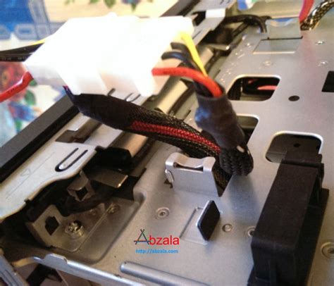 Image result for HP Microserver Gen 10 SSD Power Cable