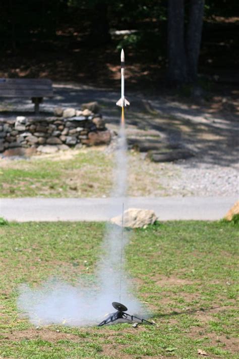 Model Rocket Launch | Matthew Petroff