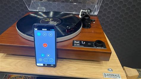 Dual's fully automatic Bluetooth turntable comes with a world-first app ...