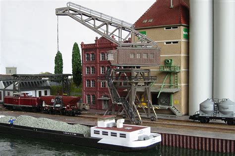 Image result for Simple G Scale Shelf Layout