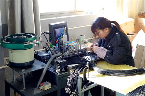 Image result for Serial or Parallel Cable