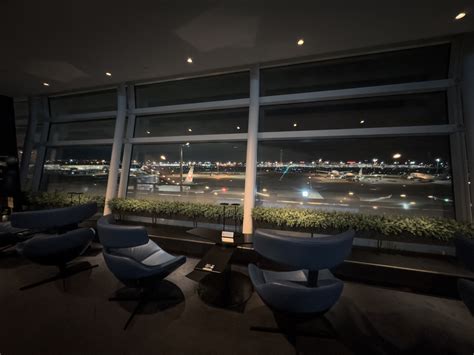 ANA First Class Lounge Tokyo Review: Desperately Needs Refresh - Skies ...