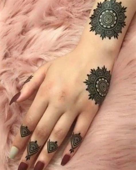 Image result for Mehandi Design 2020 Easy
