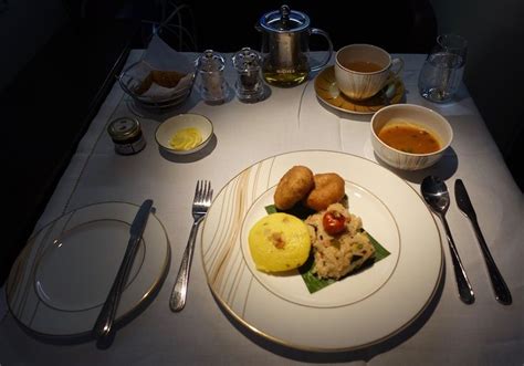 Review: Jet Airways First Class 777-300ER Mumbai To London | Jet ...