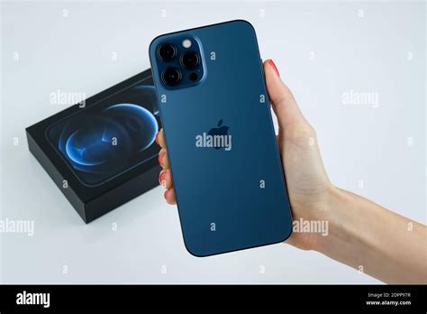 iPhone 12 Pro Max Pacific Blue Stock Photo - Alamy