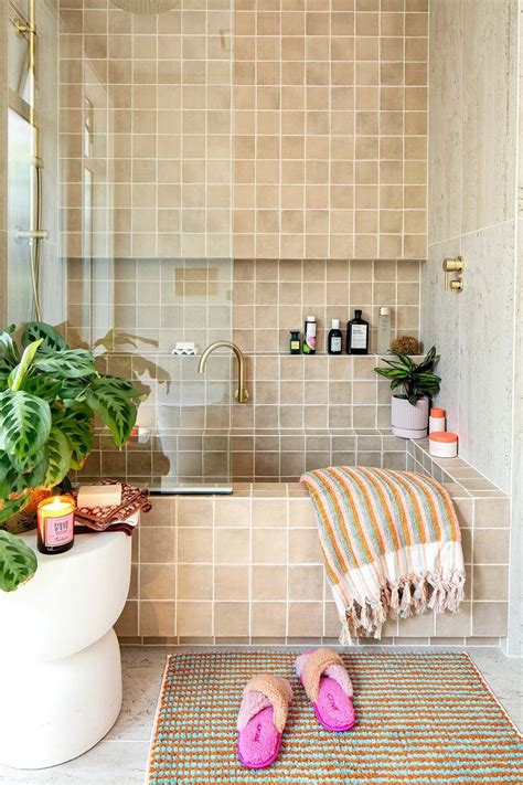 Square tile bathroom – Artofit