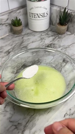 This DIY method beats every store-bought cleaner #cleaning #diy #hack