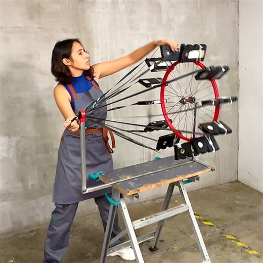 Recycling Old VHS Tapes into a Cat Feeder! | 5-Minute Recycle