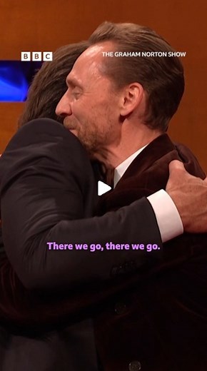 Tom Hiddleston remembers his father’s reaction to one of his early acting roles #TheGrahamNortonShow #GrahamNorton #TomHiddleston #Acting Ringing in the New Year on Graham’s sofa: Tom Hiddleston, returning as spy Jonathan Pine in the long-awaited second series of The Night Manager; Oscar winner Laura Dern and comic actor Will Arnett, together in Is This Thing On? (inspired by the life of British comedian John Bishop); Owen Cooper, the young star of the TV phenomenon of 2025, Adolescence; triple 